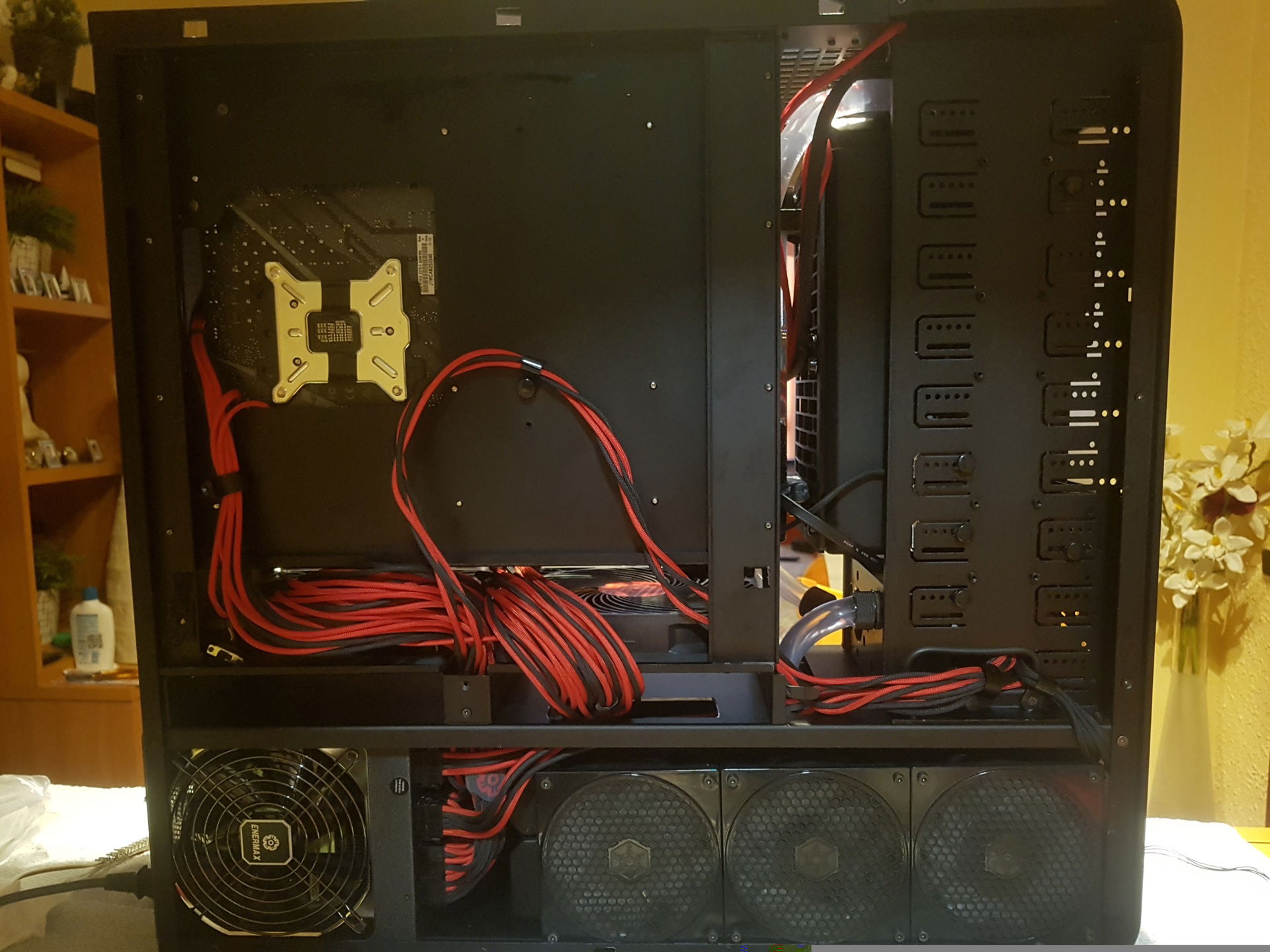 My 2018 SilverStone Tj11 WC 3.0 » builds.gg