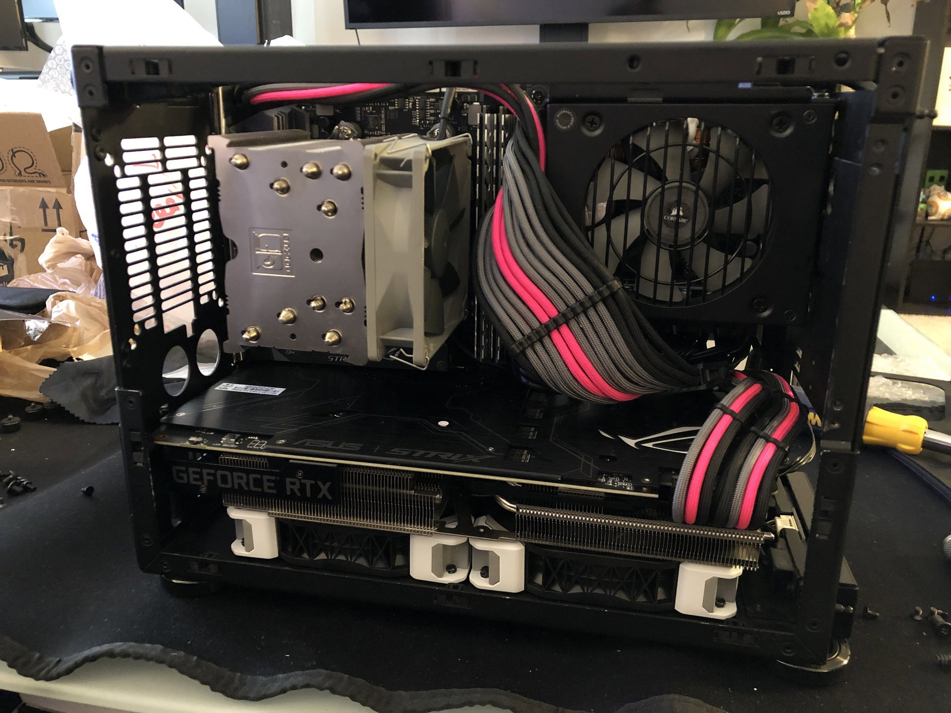 RTX STRIX Mod NCASE M1 build » builds.gg