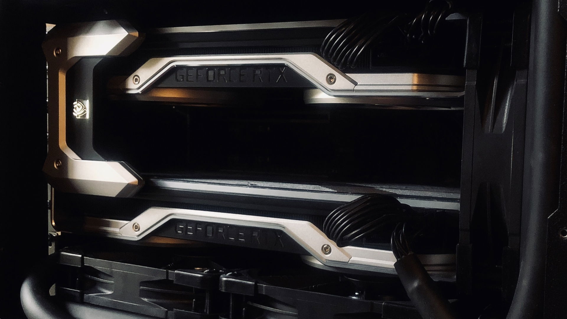 High Core Count, Multi GPU, Small Form Factor, Workstation » builds.gg