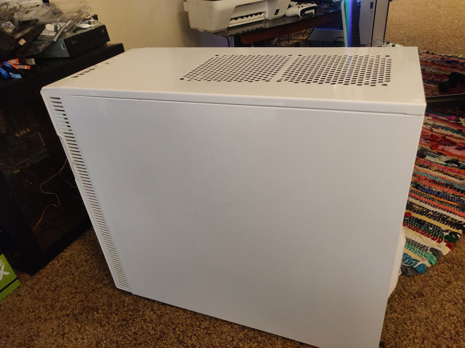 White rgb Tower » builds.gg