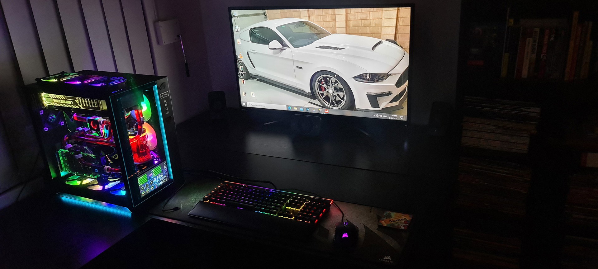 Custom modded Lian Li » builds.gg