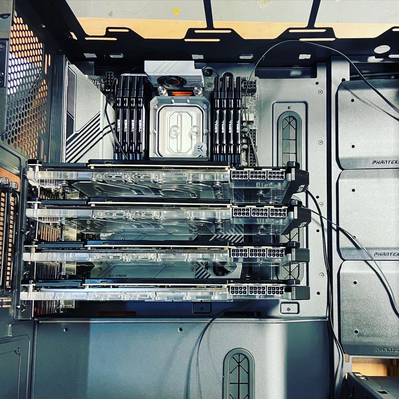 TItan Computer build » builds.gg