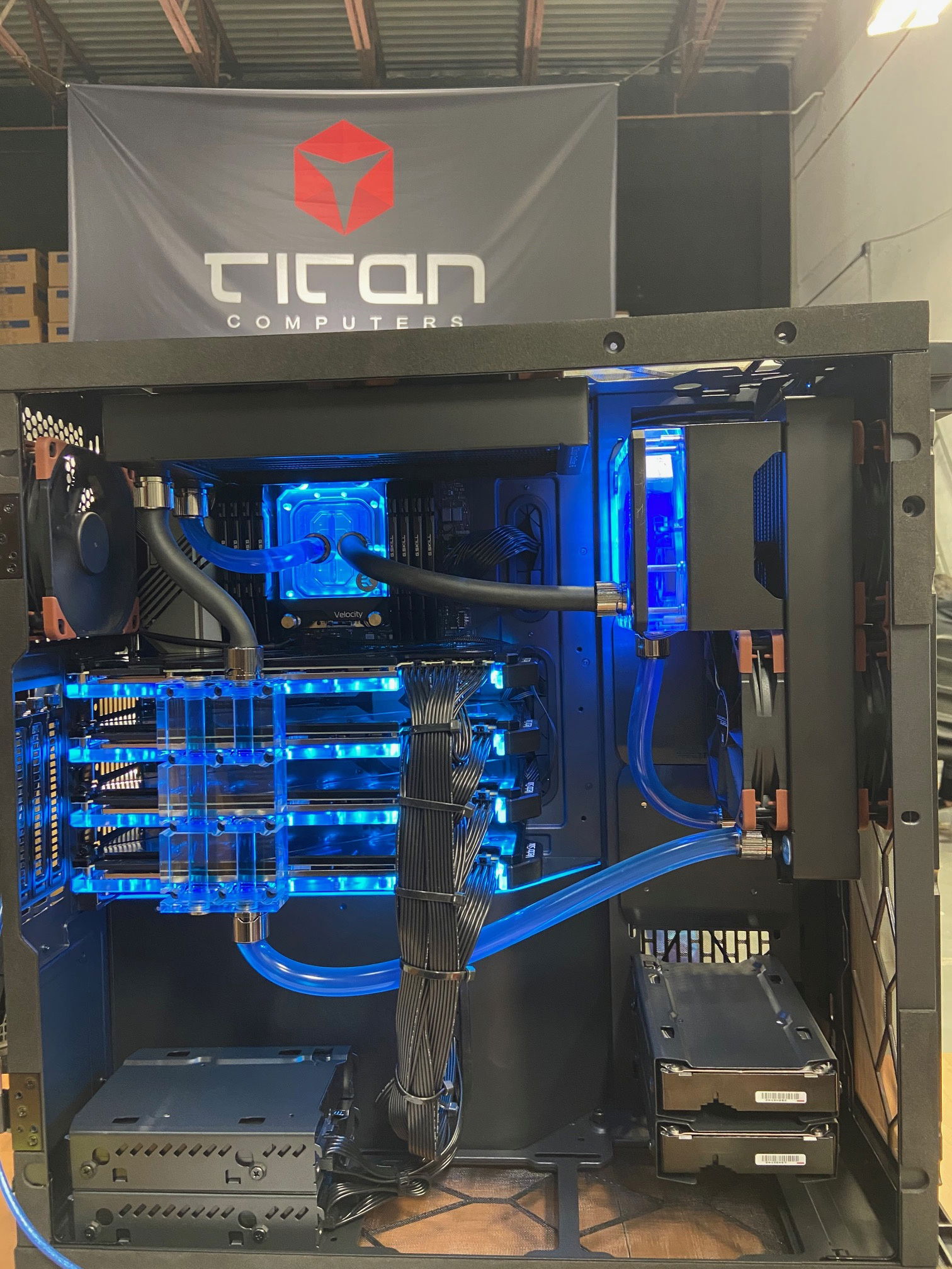 TItan Computer build » builds.gg