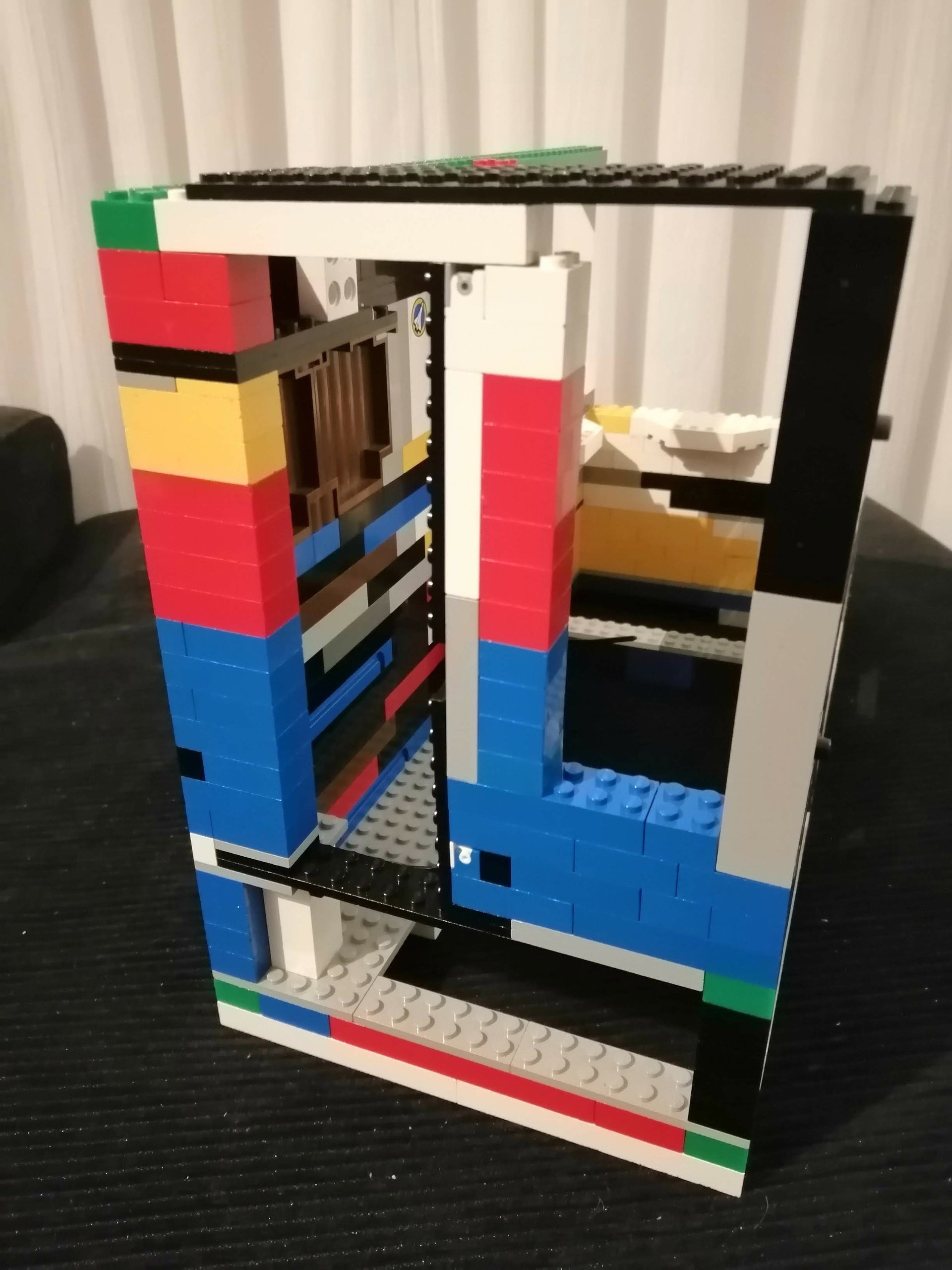 "Poor man's" Lego SFF PC » builds.gg