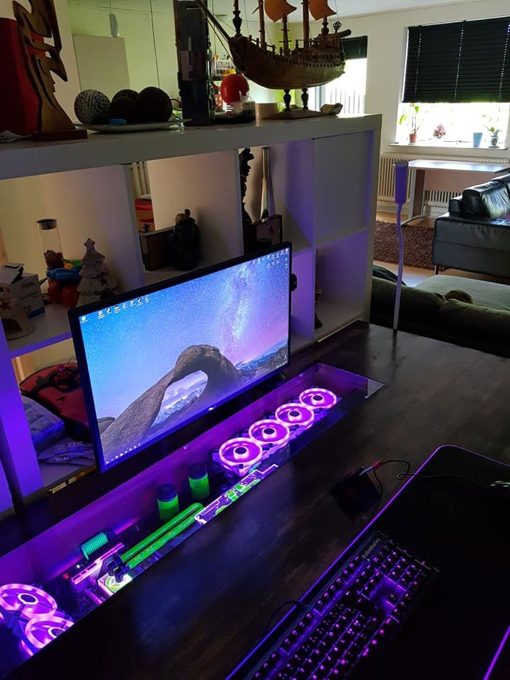 Ultraviolet desk » builds.gg