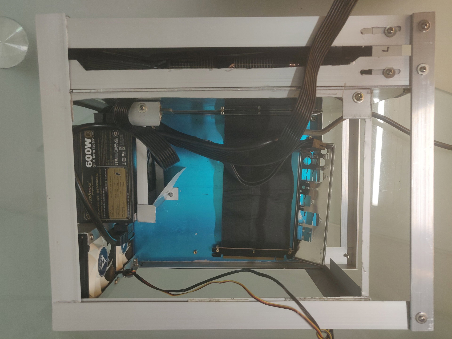 Updraft MK1 - NH-D15 in a custom SFF » builds.gg