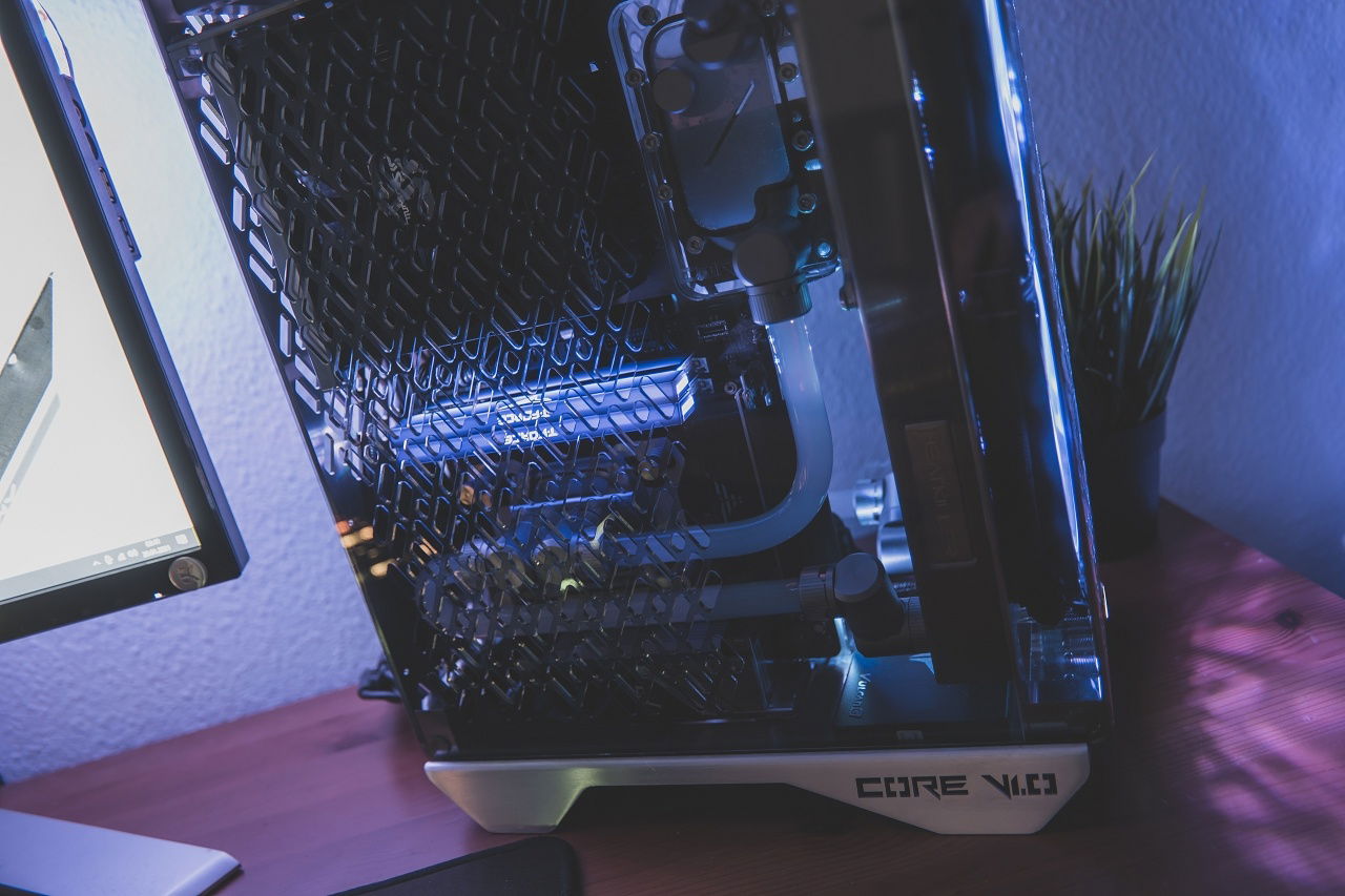 CORE ITX CASECON Designed by CustomRigsDe » builds.gg