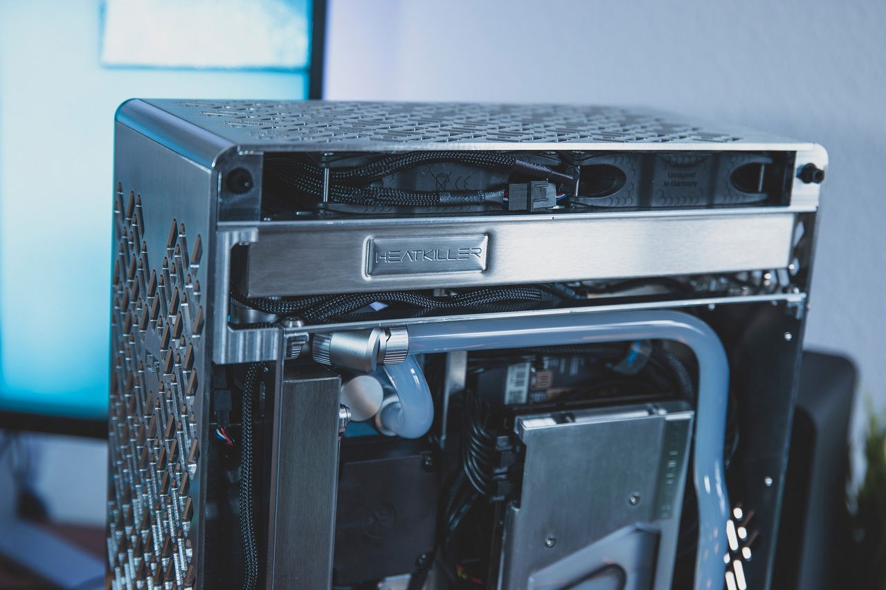 CORE ITX CASECON Designed by CustomRigsDe » builds.gg