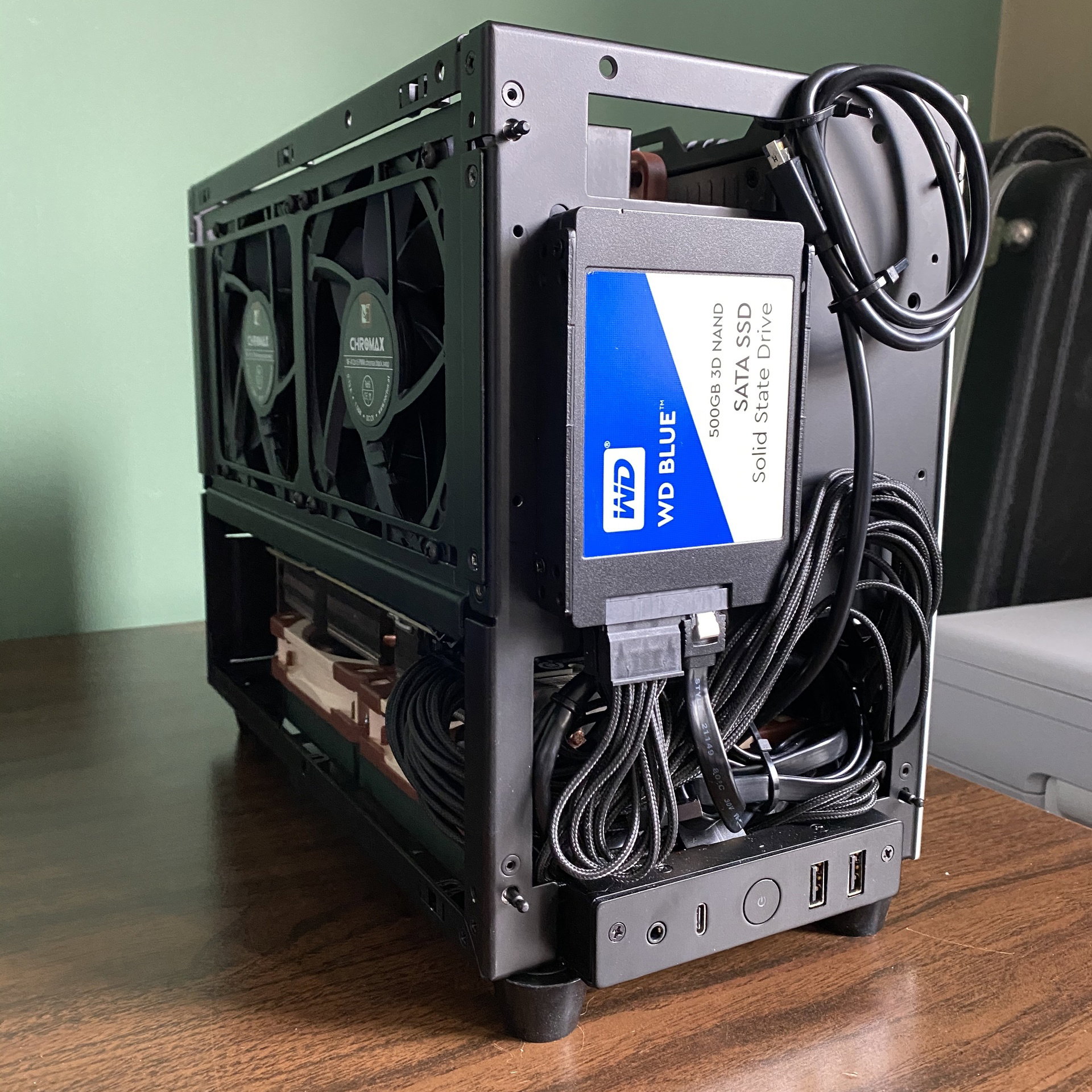 NCASE M1 Downsize (ft. AIO push/pull + GPU deshroud) » builds.gg