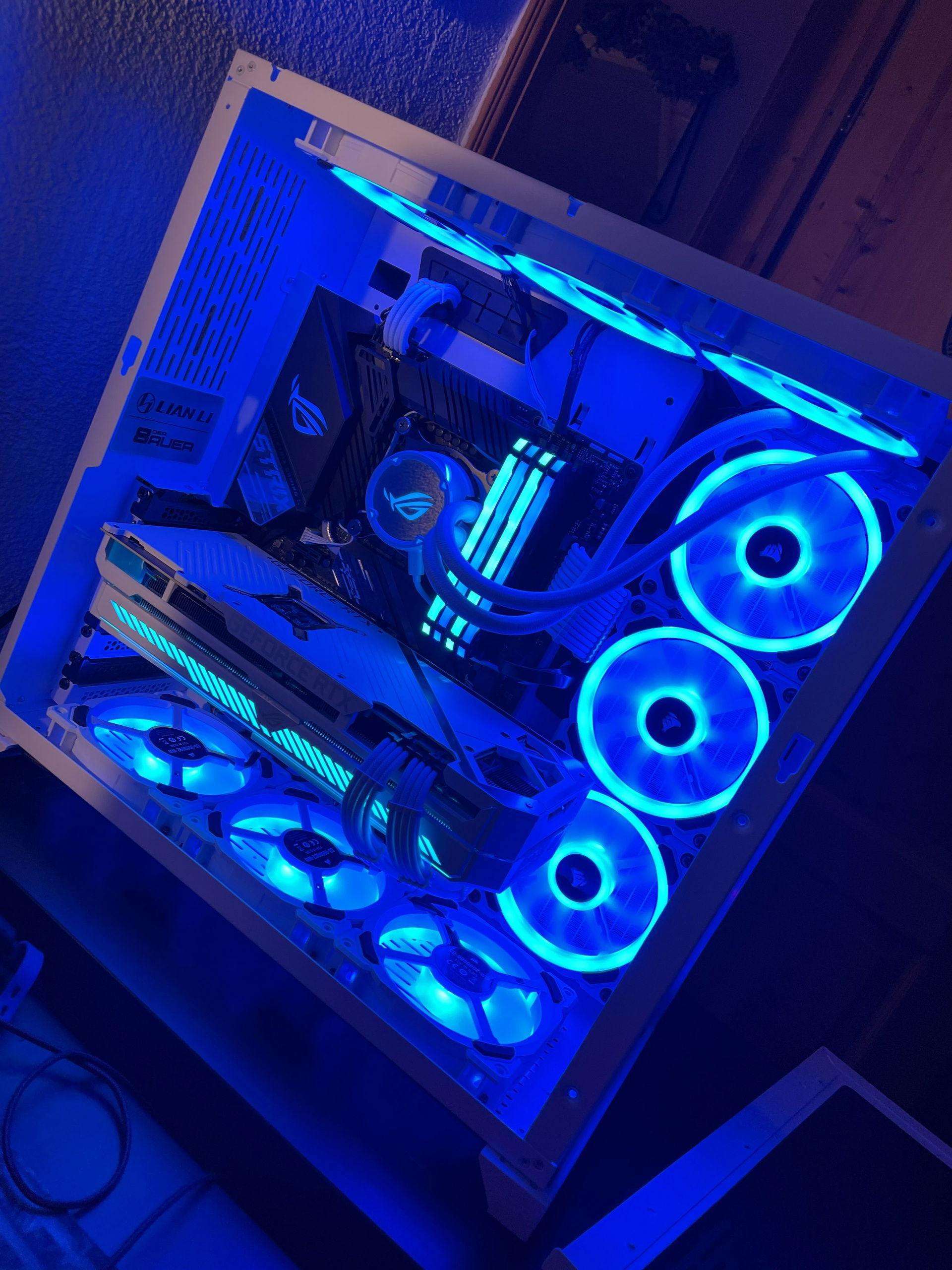 McWhite » builds.gg