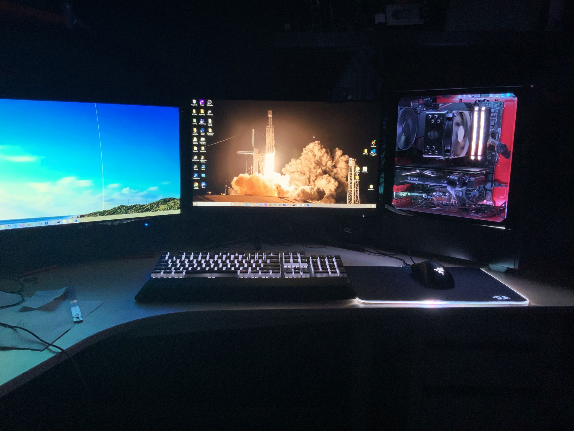 Red, Black, and Clean » builds.gg