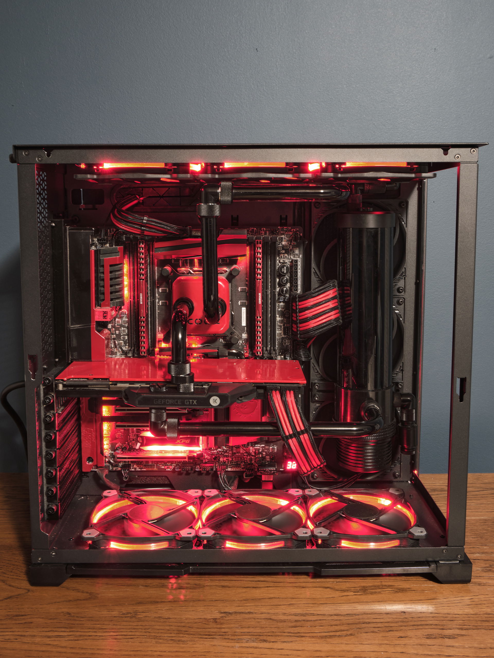 Palpatine's Office Computer (For browsing, holoskyping Vader, word ...