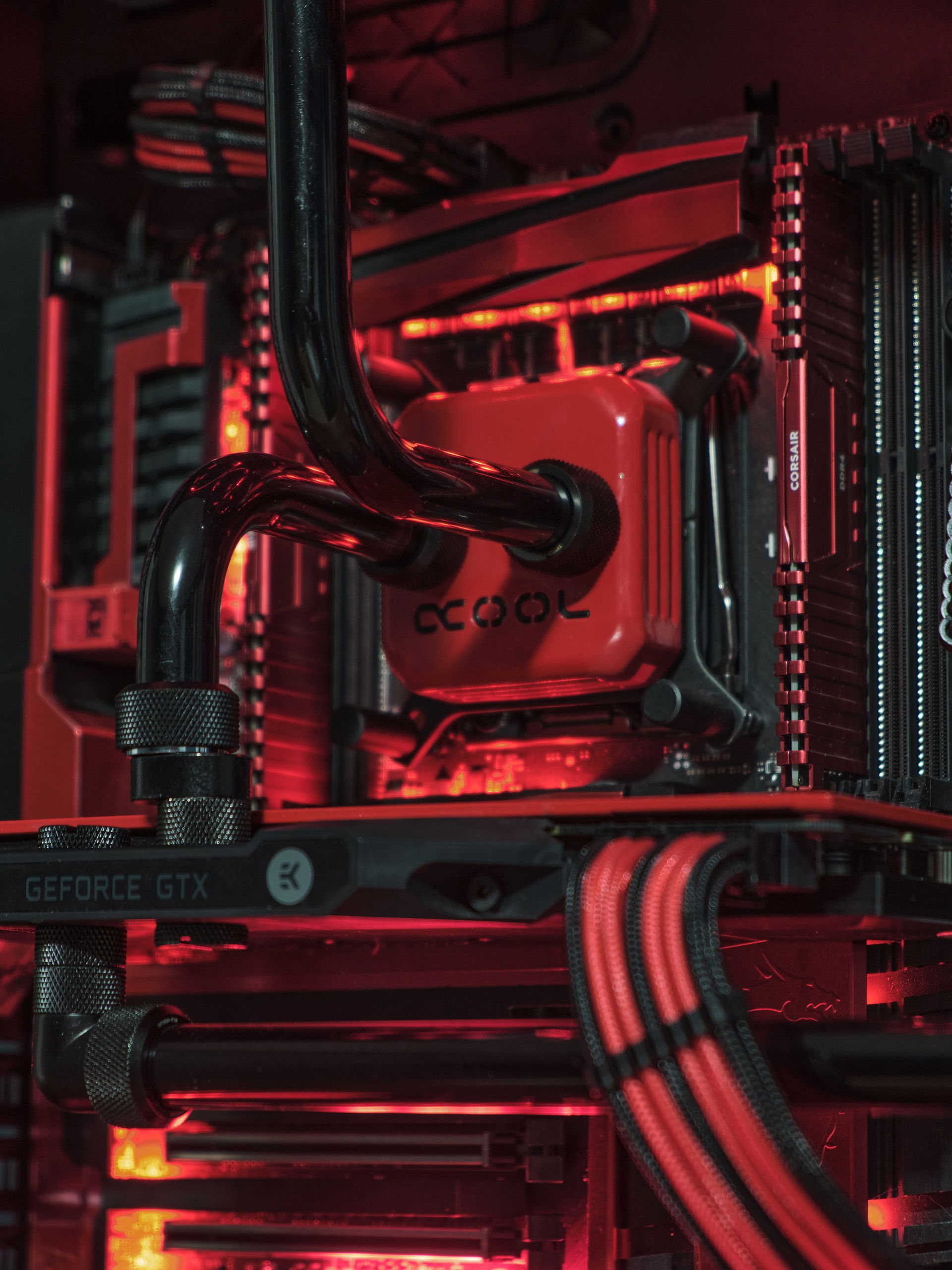 Palpatine's Office Computer (For browsing, holoskyping Vader, word ...