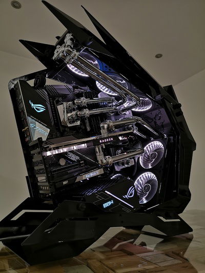 Hardline mITX Build with a Small Footprint » builds.gg