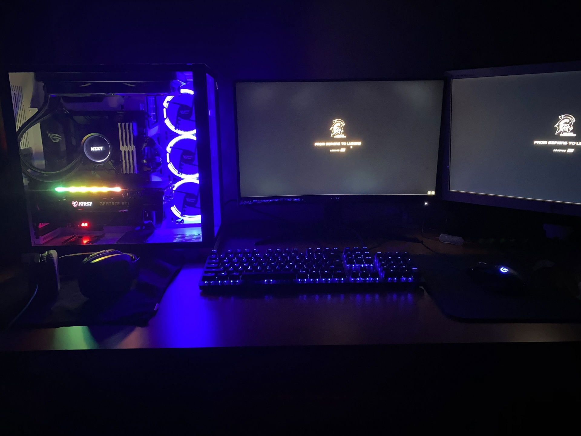 Lian Li Mid tower » builds.gg