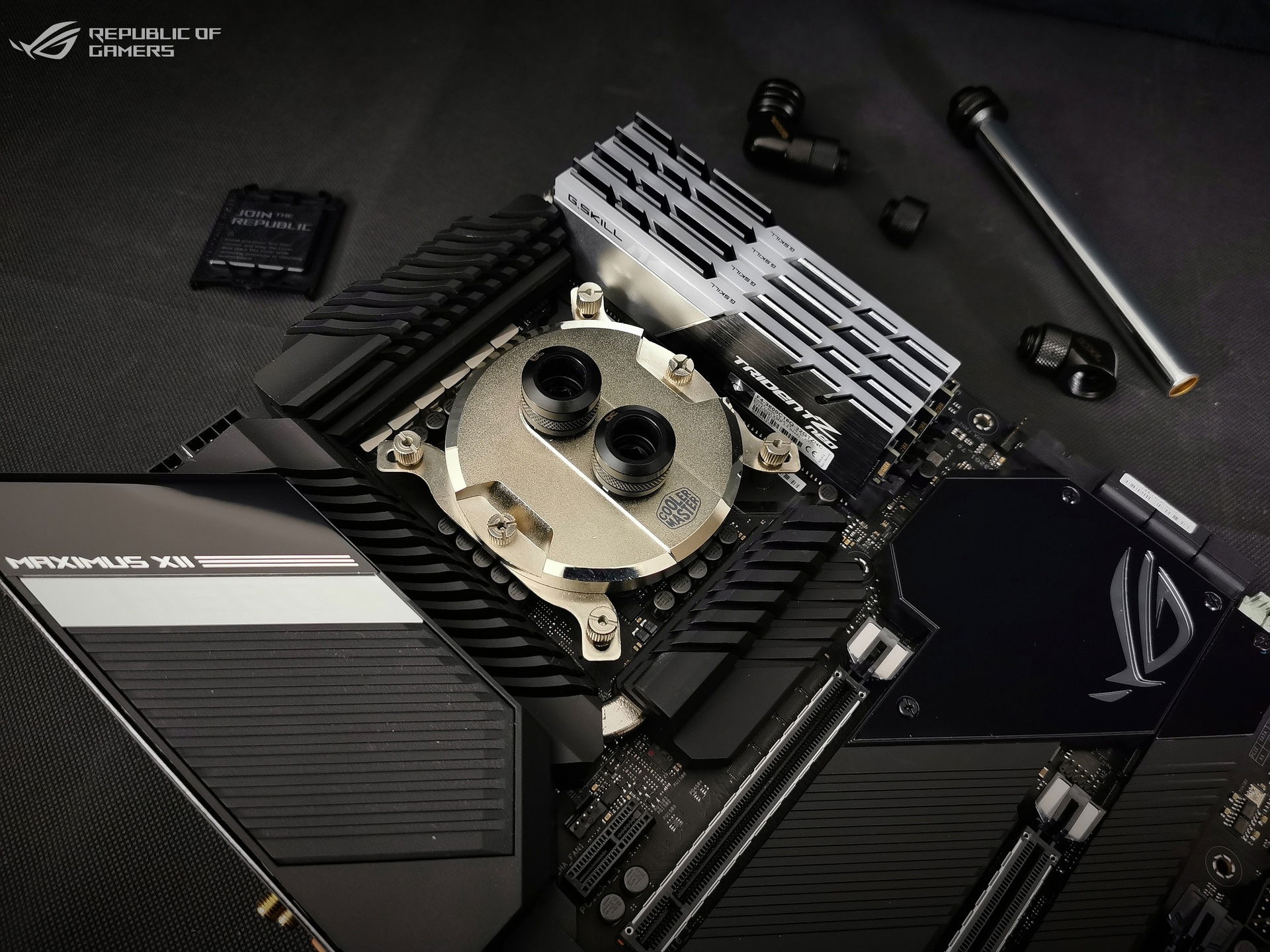 BATMAN THE DARK KNIGHT MOD » builds.gg