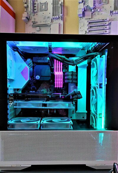 All White Hyte Y60 - Full Custom Loop » builds.gg