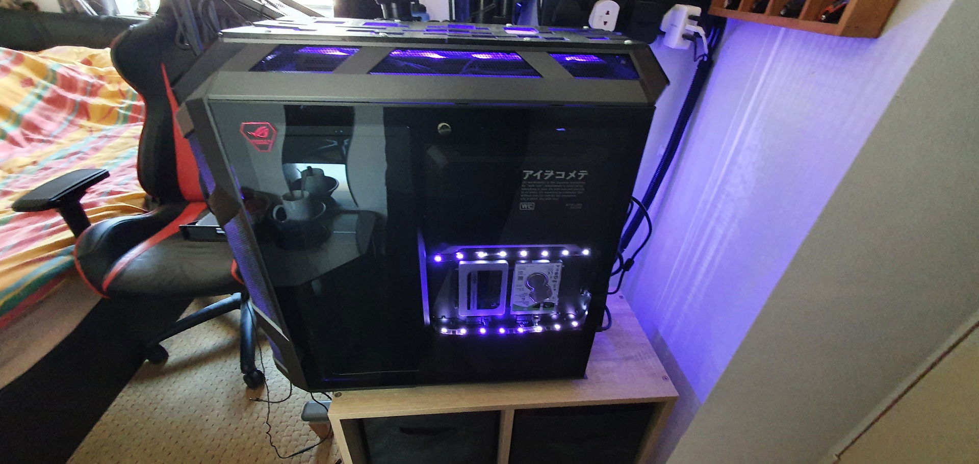 2B themed Build » builds.gg