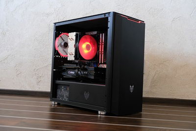 Custom Wall PC » builds.gg