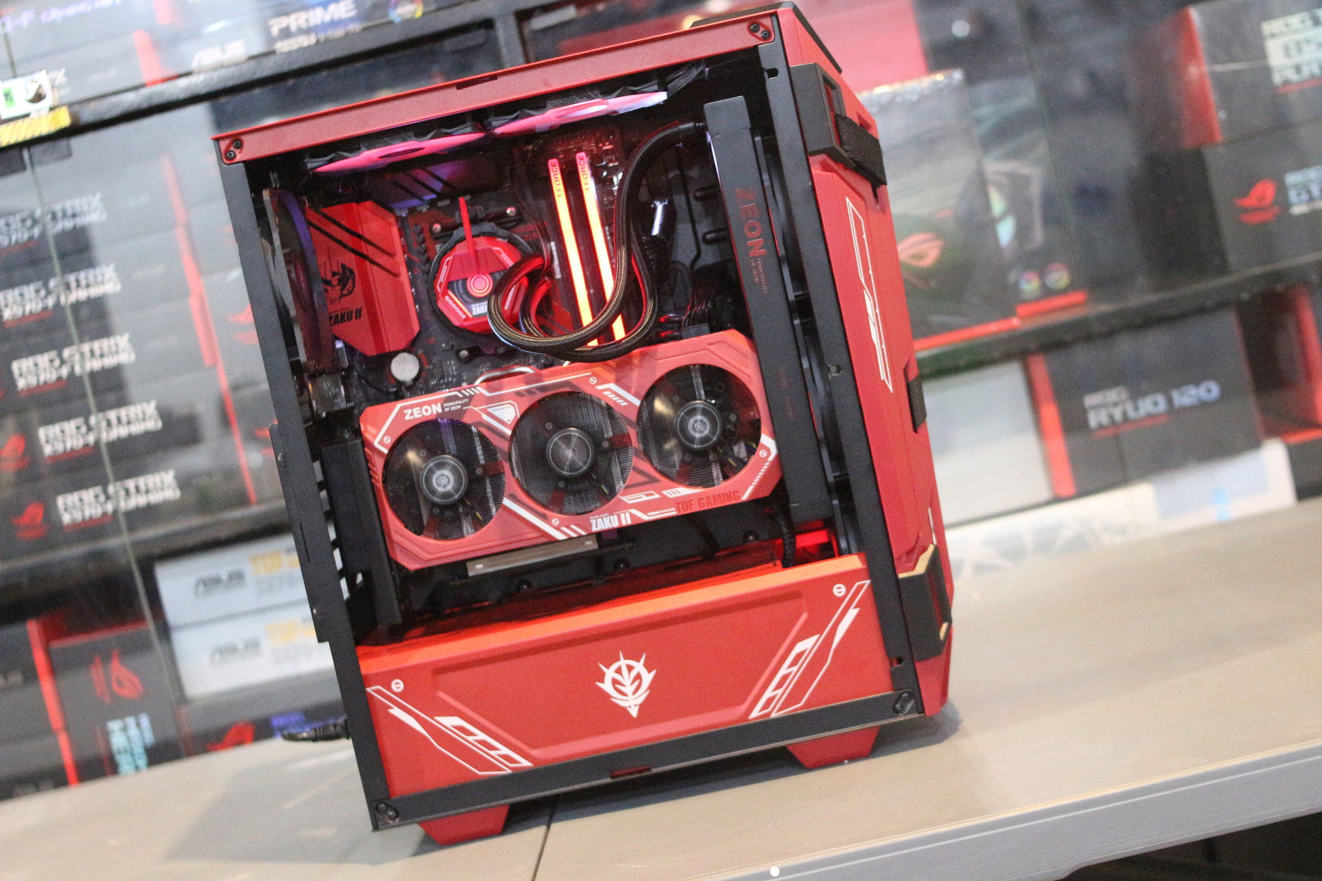 ASUS TUF Gaming ZAKU II Limited Edition Gaming PC » builds.gg