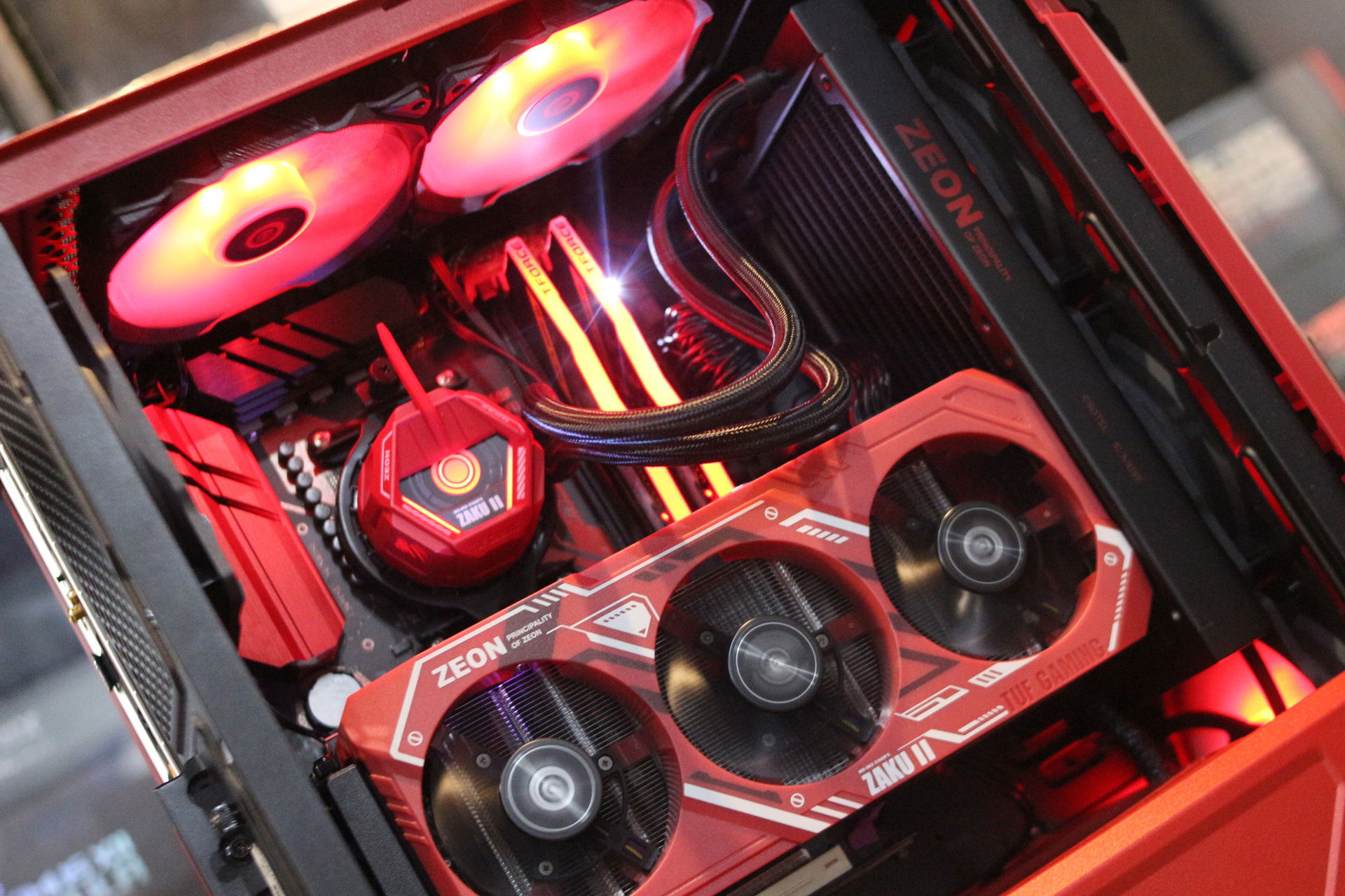 ASUS TUF Gaming ZAKU II Limited Edition Gaming PC » builds.gg