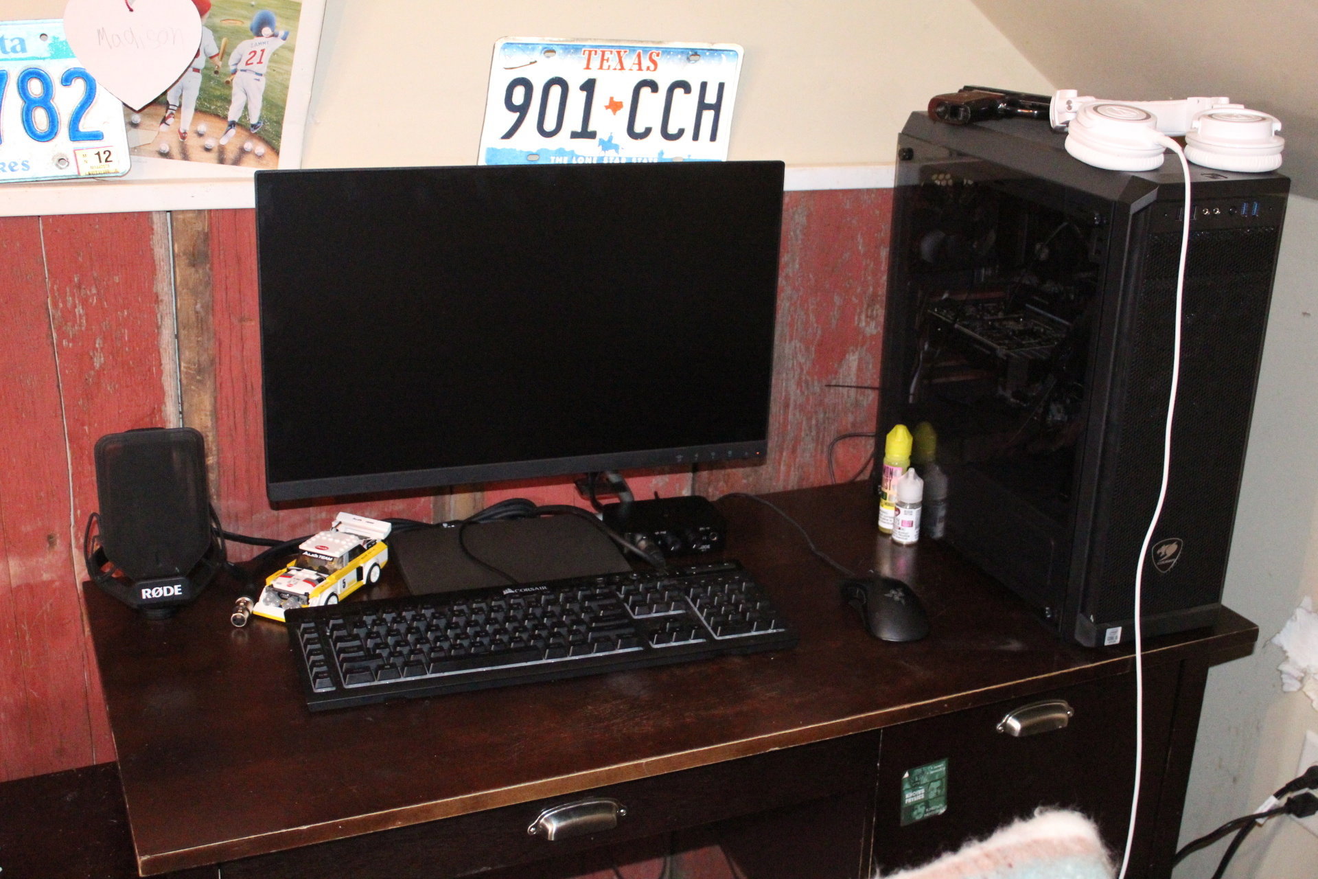 all black emo build » builds.gg