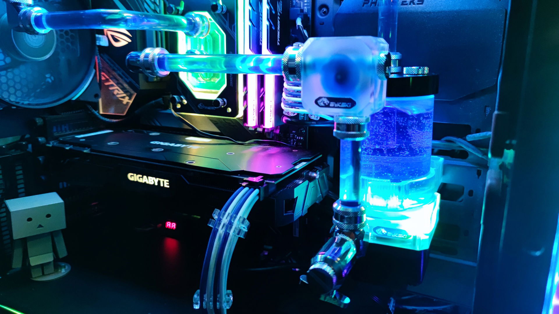 1st custom water cooling build » builds.gg