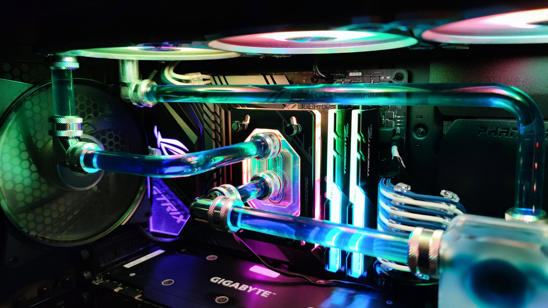 1st custom water cooling build » builds.gg