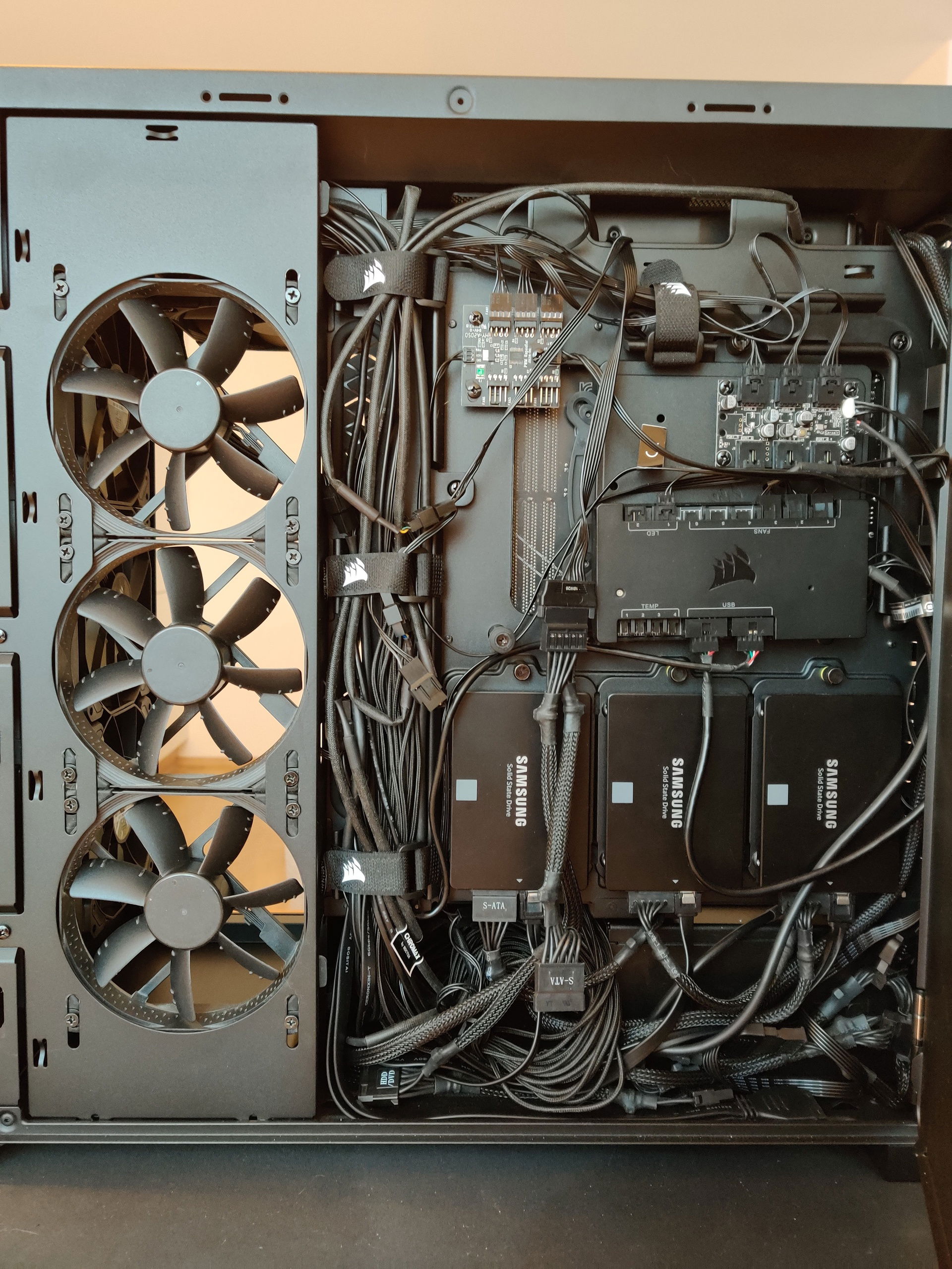 Corsair 5000x icue » builds.gg