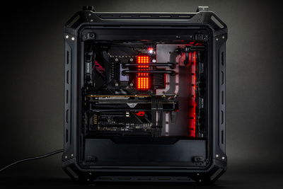 Meshlicious custom loop with horizontal gpu » builds.gg