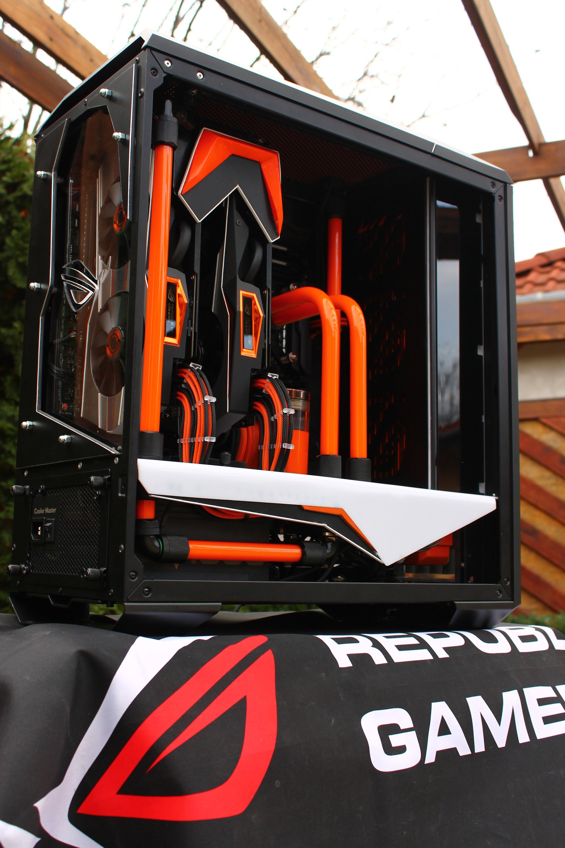 CM ROG Concept » builds.gg