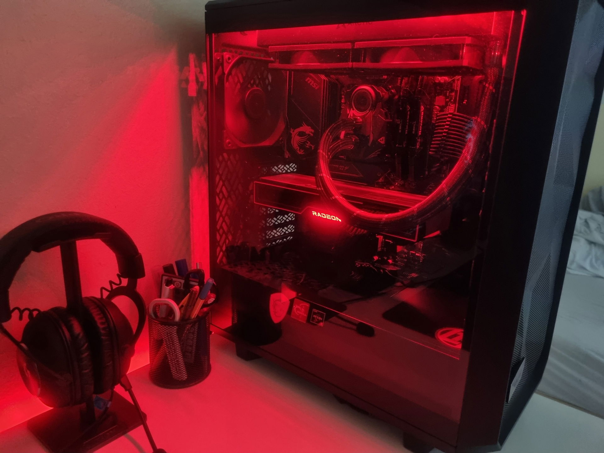 AMD Red Build » builds.gg