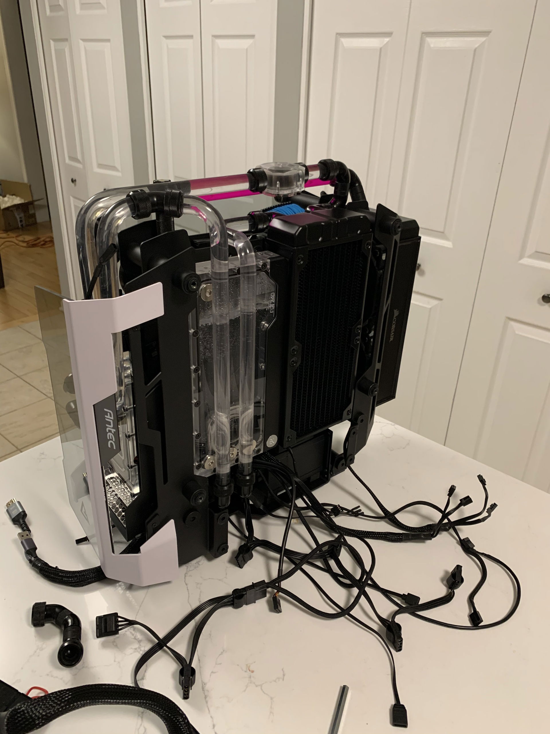 First Custom Loop, Dual Loop, ITX Build » builds.gg