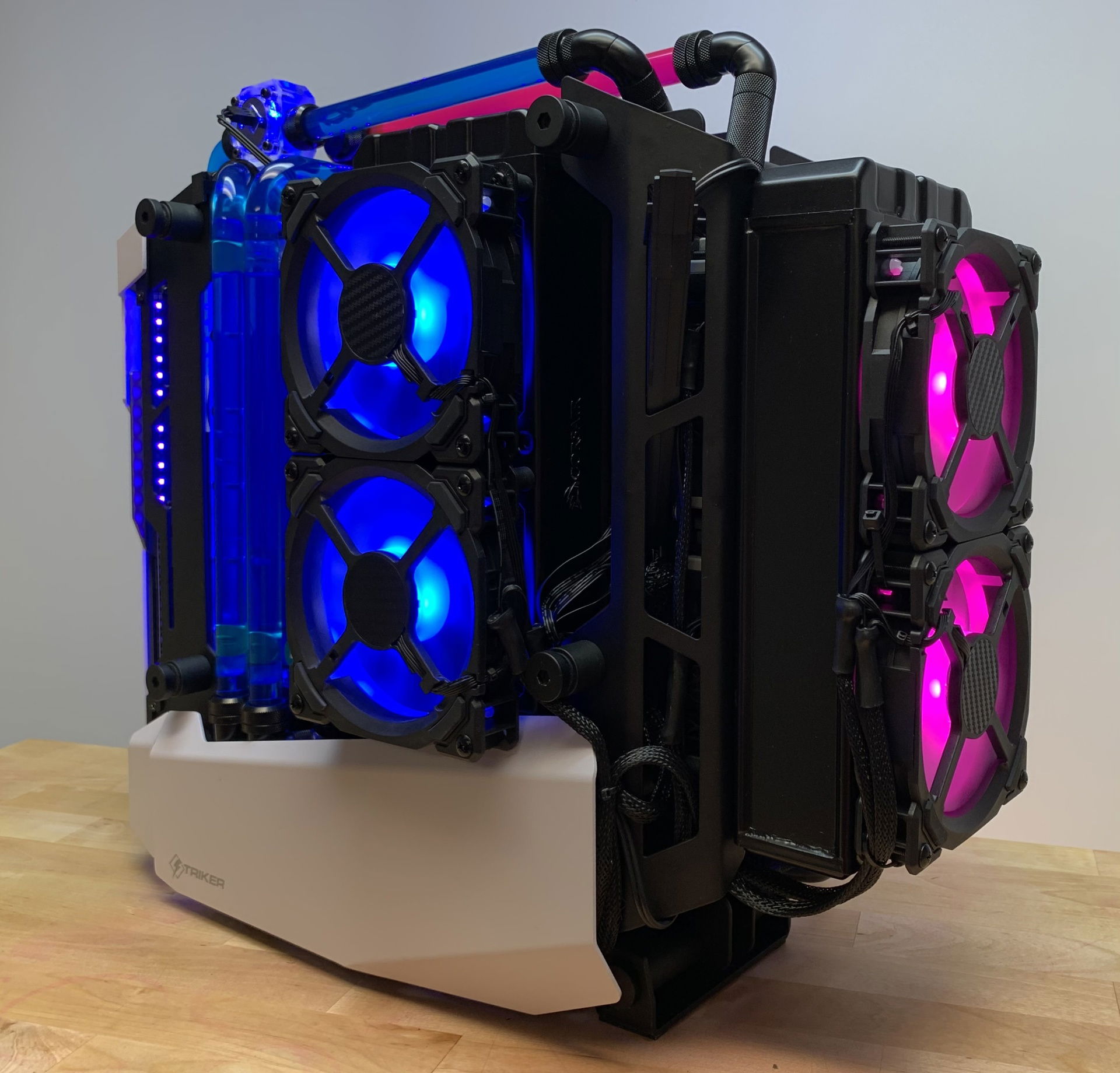 First Custom Loop, Dual Loop, ITX Build » builds.gg