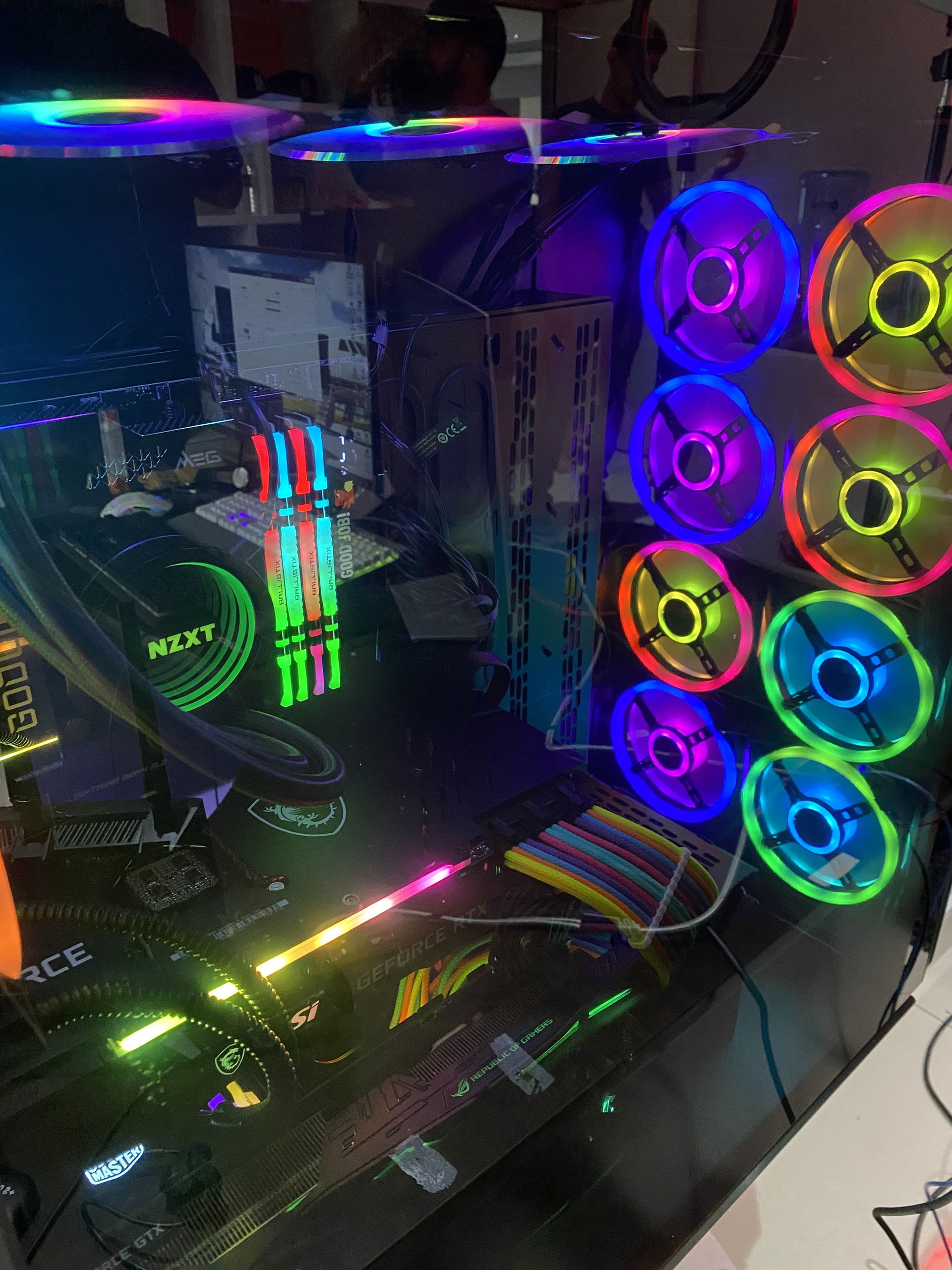 Dual Streaming and Gaming PC » builds.gg