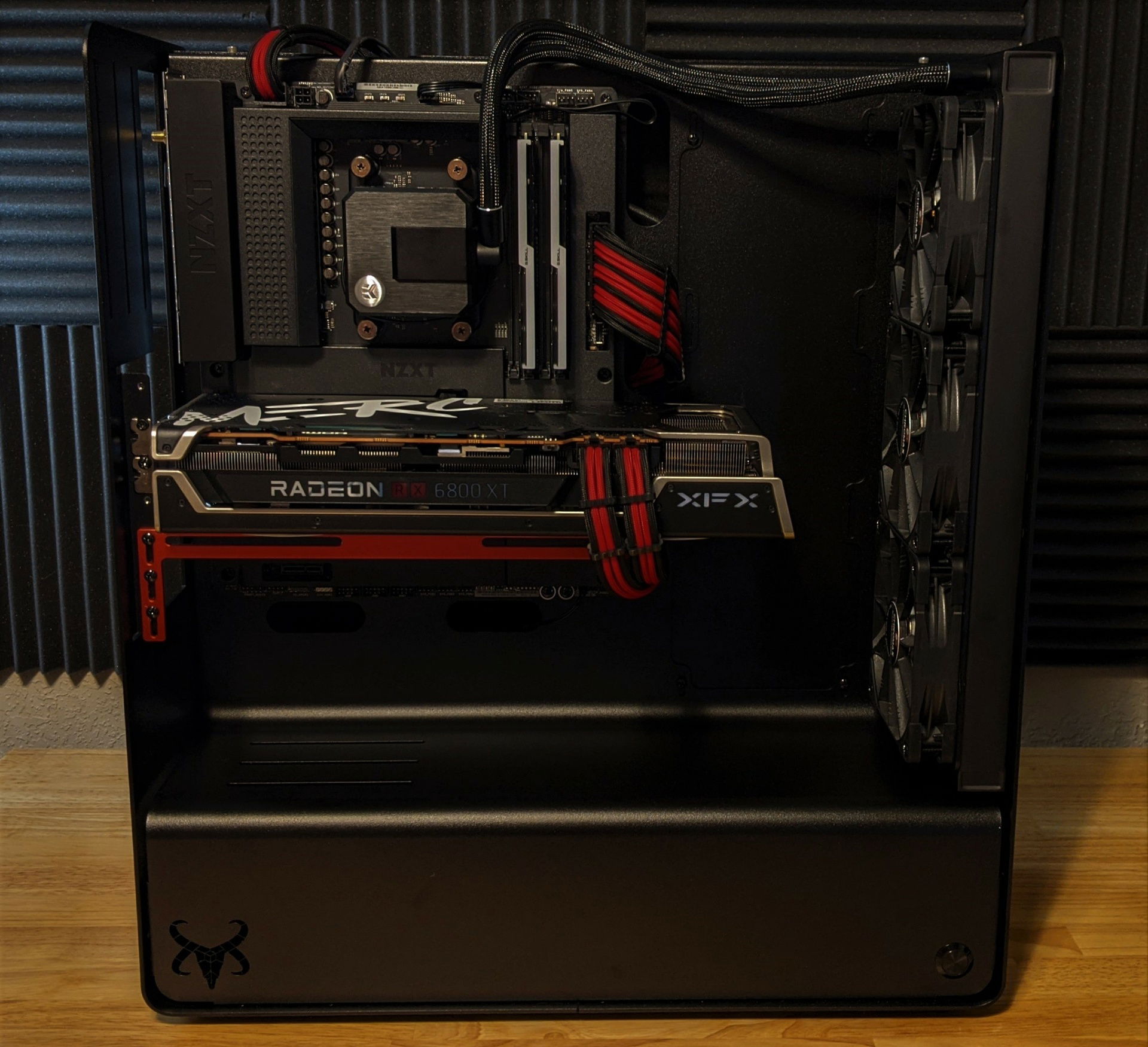 Red & Black Full Stack » builds.gg