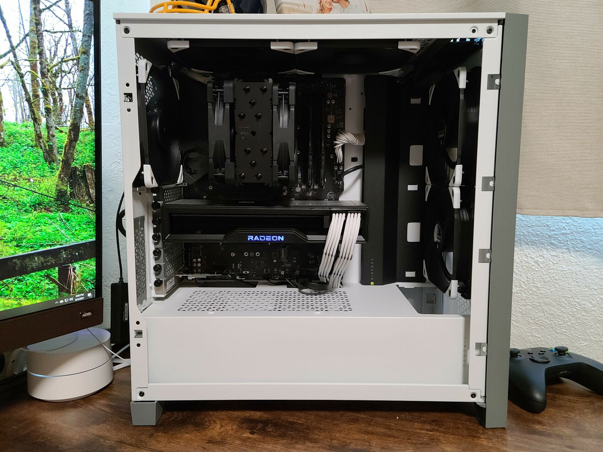 Black and White AMD build » builds.gg