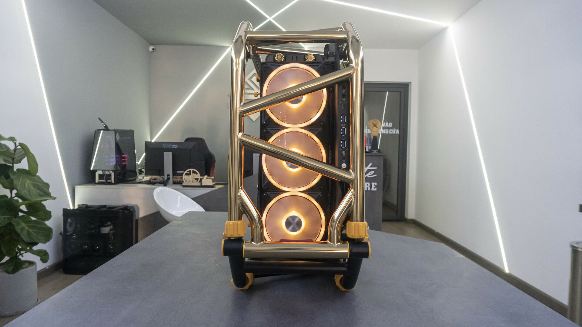 Project Golden Boy » builds.gg