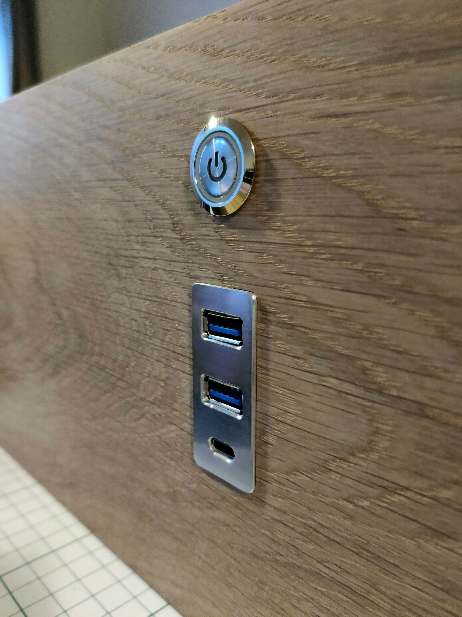 Wooden Desktop PC Drawer - Version 2.0 » builds.gg