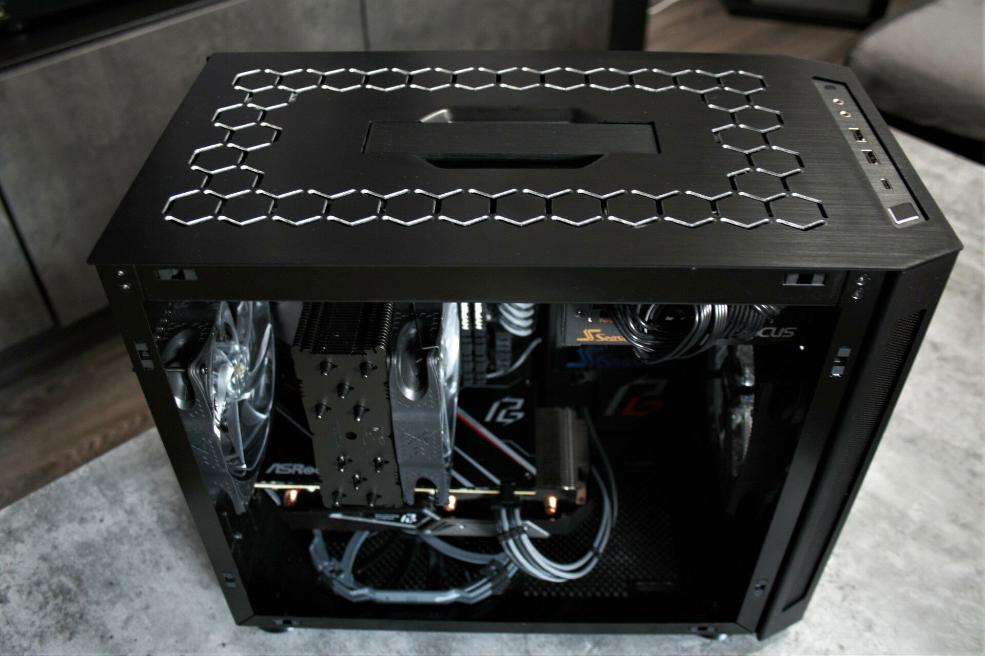 -ITX LivingRoom PC- » builds.gg