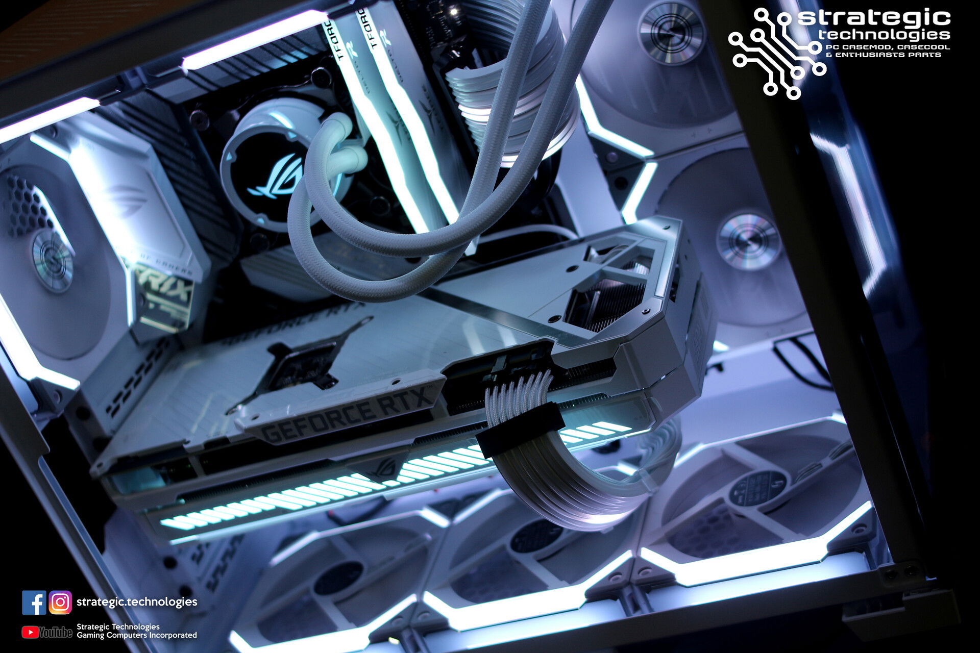 ASUS ROG Strix White x Lian Li 011 Dynamic Mini White » builds.gg