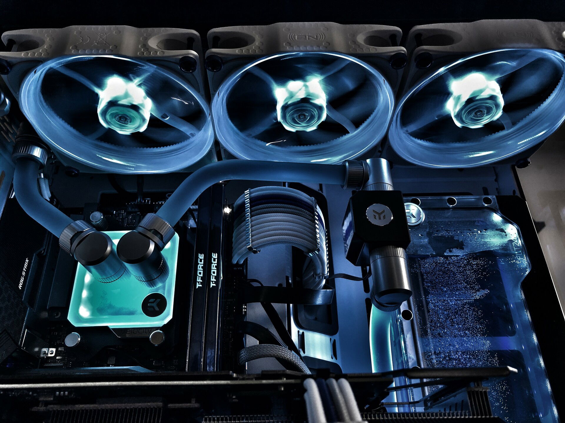 ICE Blue » builds.gg