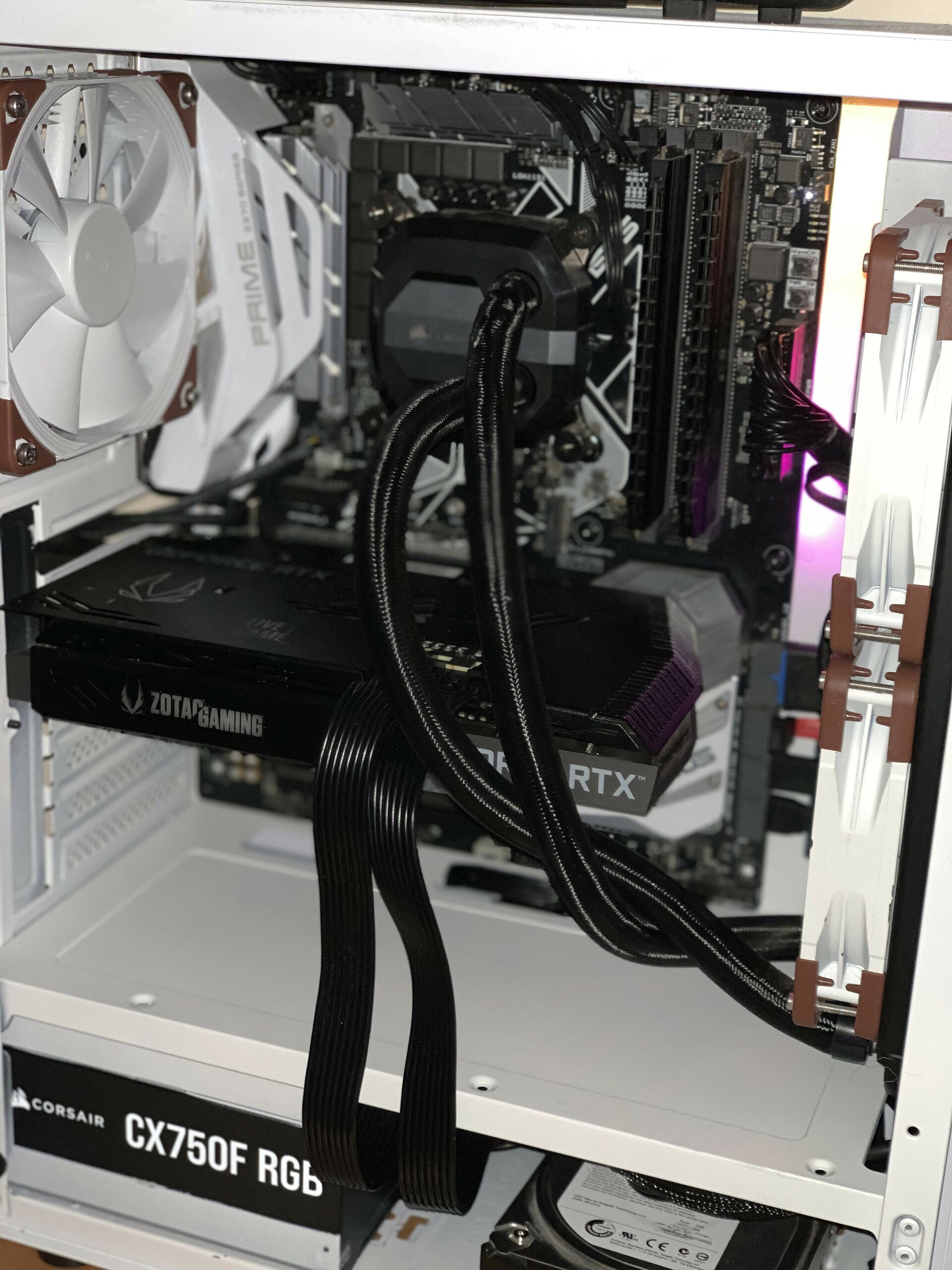 Industrial/Steampunk wooden/copper PC » builds.gg