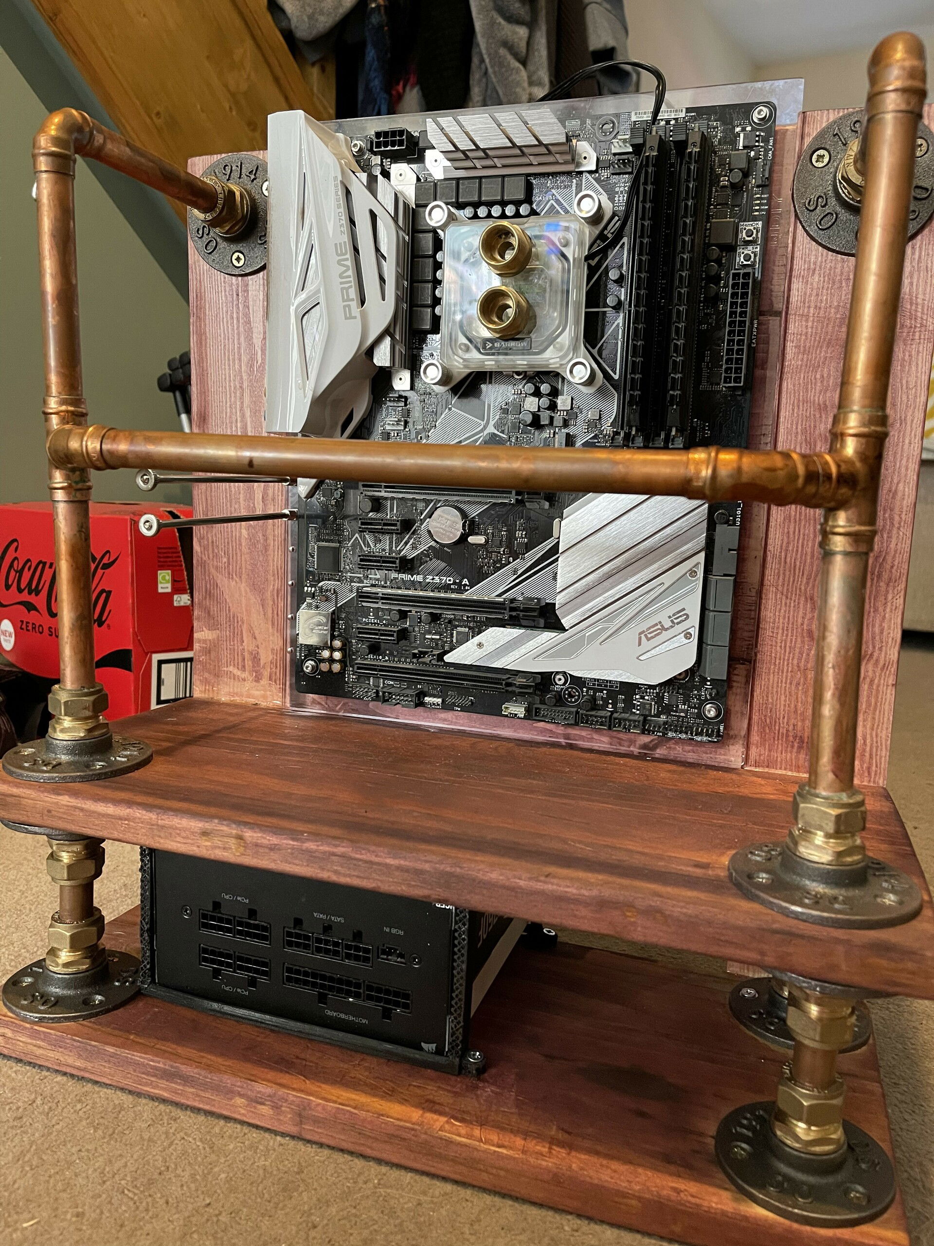 Industrial/Steampunk wooden/copper PC » builds.gg