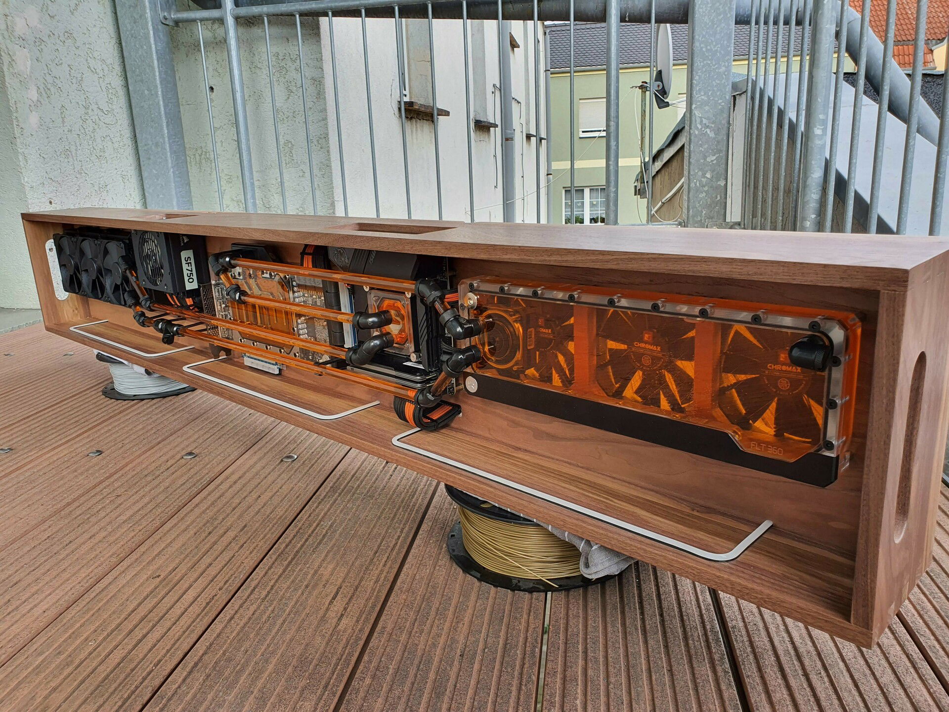 "COSK" - a wooden PC desk with a computer inside » builds.gg