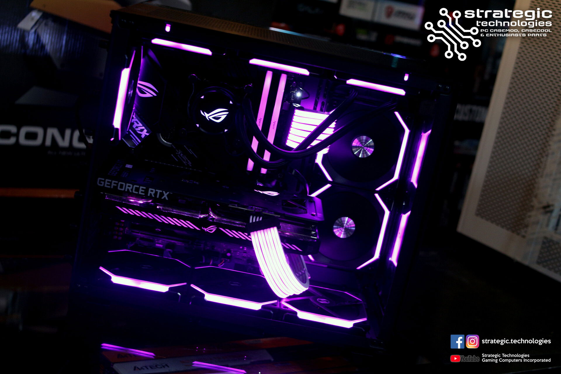 Lian Li 011 Dynamic Mini Black X ASUS ROG Strix - Renzae » builds.gg