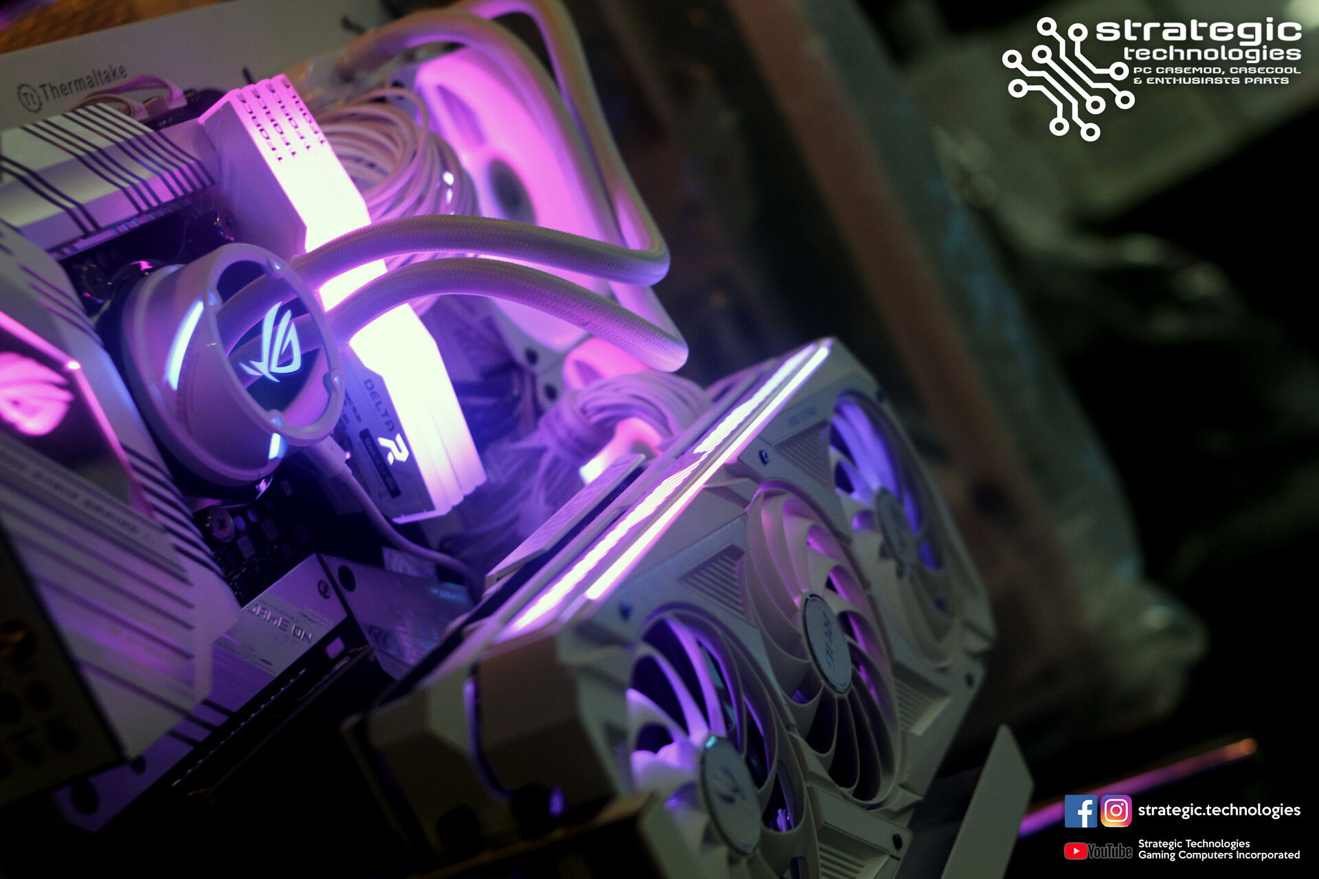 Thermaltake Core P3 Snow Edition x ASUS ROG white components » builds.gg