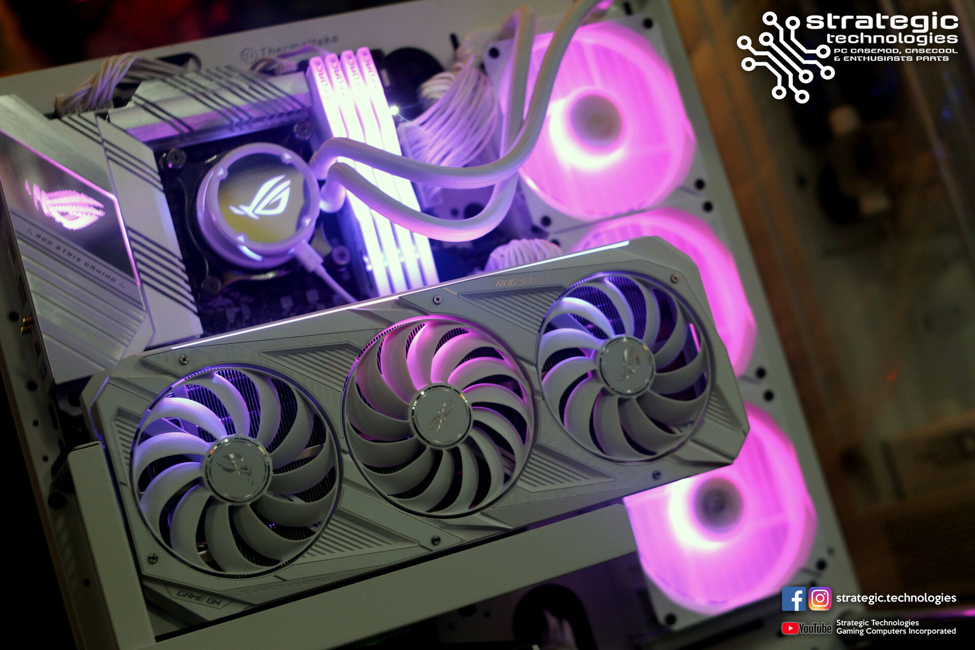 Thermaltake Core P3 Snow Edition x ASUS ROG white components » builds.gg