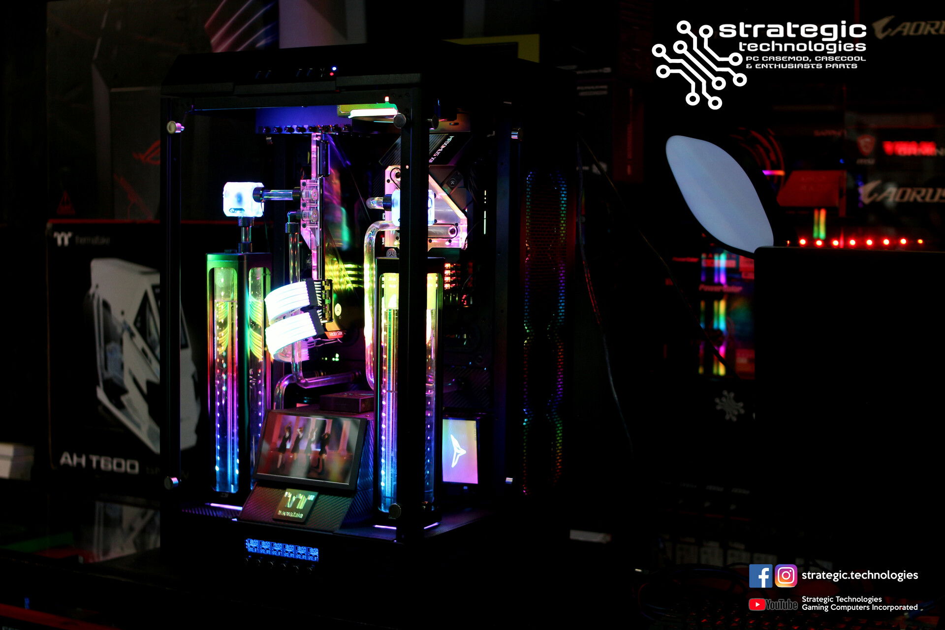 Thermaltake The Tower 900 full custom hard line liquid cooling - Brian ...