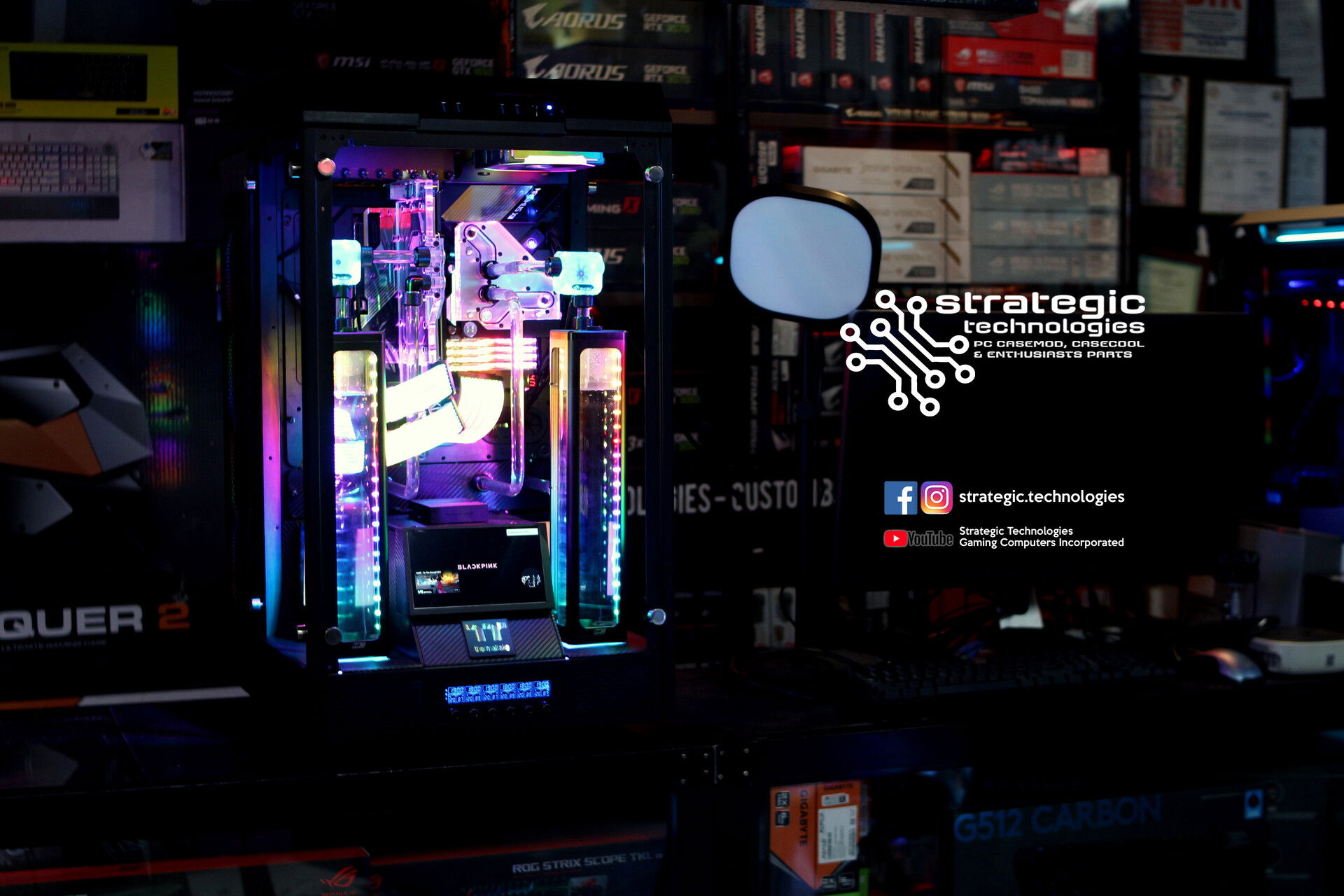 Thermaltake The Tower 900 full custom hard line liquid cooling - Brian ...